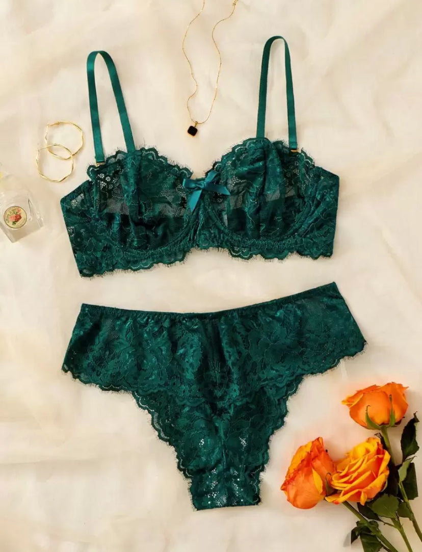 Floral Lace Underwire Bra & Panty Lingerie Set – Sexy Two-Piece Intima ...